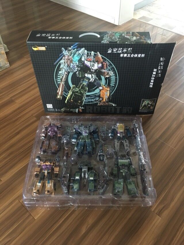 JINBAO Red Dark Predaking Bruticus transforms MMC Feral