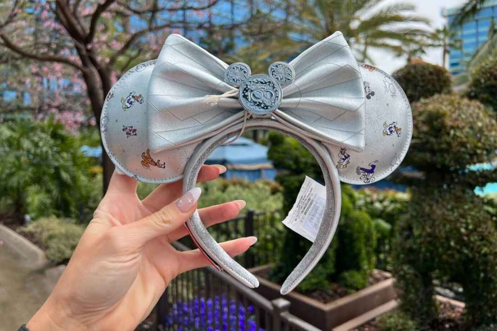 2023 Minnie Ears Headband 100 Years Rare Mouse Chip Dale Loungefly Goofy